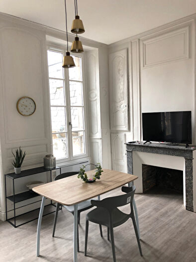 Appartement à louer - Nevers, Cathédrale, Jonction - 2 pièces - 1 chambre