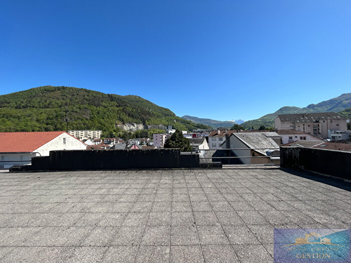 Appartement à vendre - Lourdes, Centre-ville, Place Peyramale, Gare - 3 pièces - 2 chambres