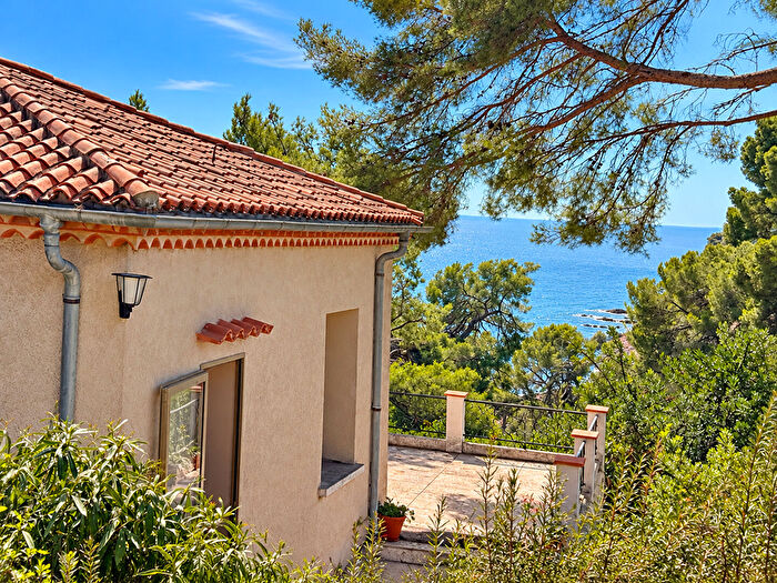 Maison 5 pièces à Saint-Mandrier-sur-Mer, à vendre