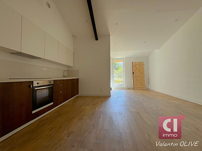La Roquebrussanne - Appartement 3 pièces à vendre