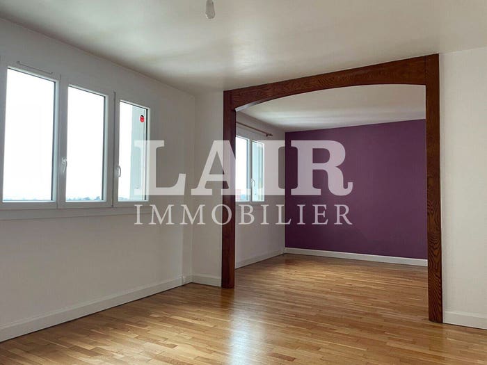 Centre Ville-Saint Léonard-Notre-Dame, Alençon : Appartement 3 pièces à louer