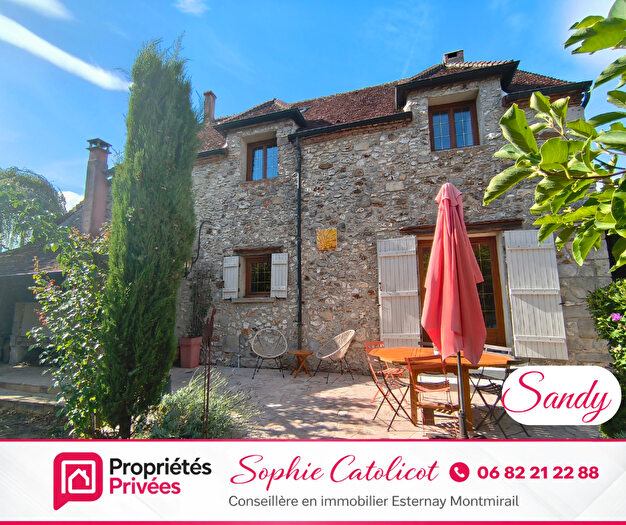 Maison 7 pièces à vendre à Charleville