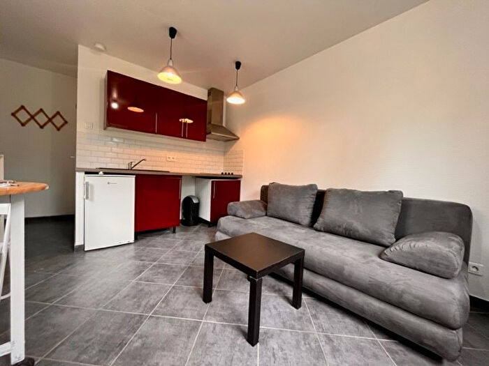 Appartement à louer - Bergerac, La Madeleine, Naillac, Cavaille, Aéroport - 1 pièce