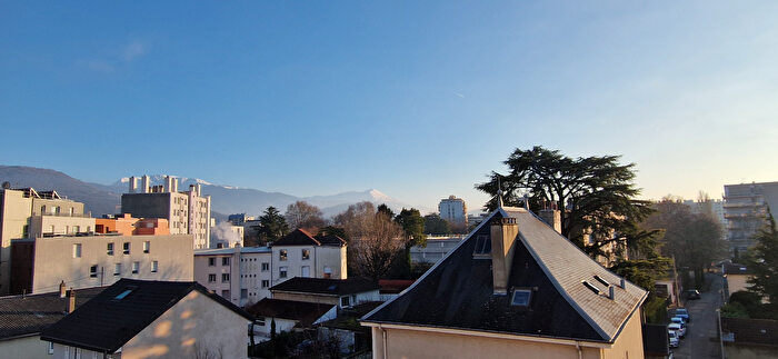 Appartement à vendre - Grenoble, Bajatière - 3 pièces - 2 chambres