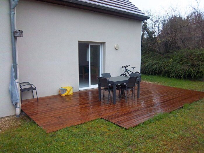 Maison à louer - Rochebelle-Landon, Dole - 5 pièces - 4 chambres