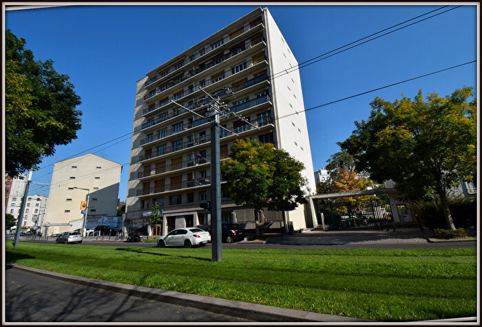 Appartement à vendre - Saint-Denis - 3 pièces - 2 chambres