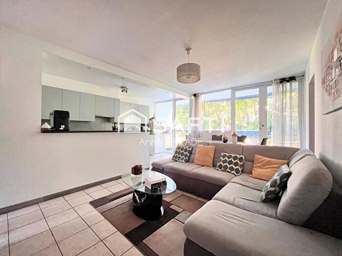 Appartement à vendre - Mérignac, Beaudésert - 4 pièces - 3 chambres