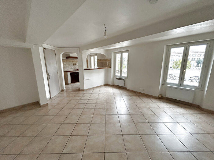 Appartement à vendre - Toulon, Centre-ville - 2 pièces - 1 chambre