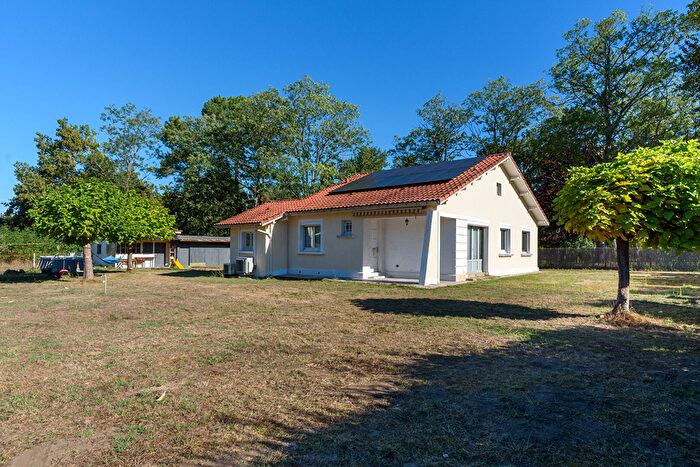 Maison 5 pièces à Cère, à vendre