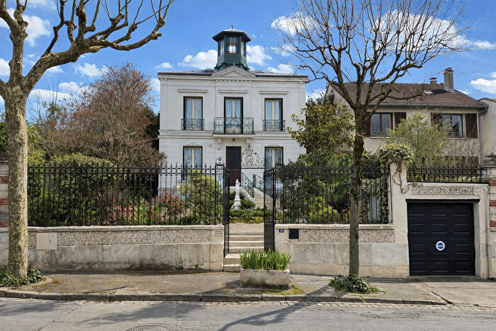 Maison à vendre - Le Raincy, Centre-ville, Mairie, Thiers - 9 pièces - 4 chambres