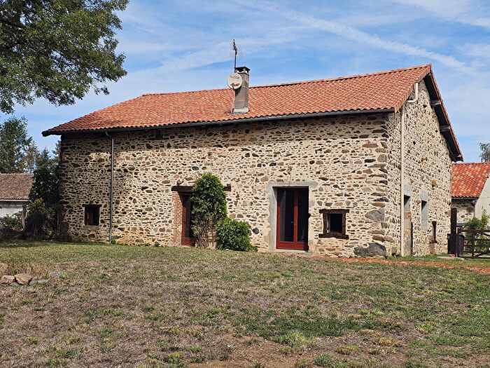 Saulgond : Maison 4 pièces à vendre