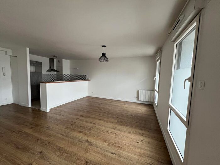 Appartement 2 pièces à Nantes, Sainte-Thérèse, Rond-Point de Vannes, à louer