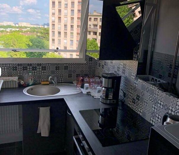 Béranger-Savoie, Châtillon : Appartement 2 pièces à louer