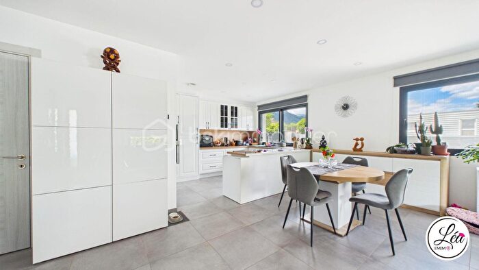 Scionzier - Maison 4 pièces à vendre