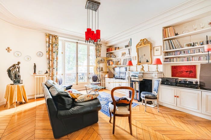 Paris 9ème, Trudaine, Rochechouart : Appartement 4 pièces à vendre