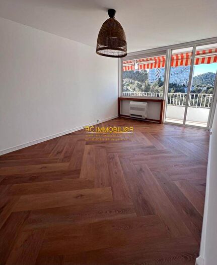 Marseille 9ème arrondissement : Appartement 4 pièces à louer