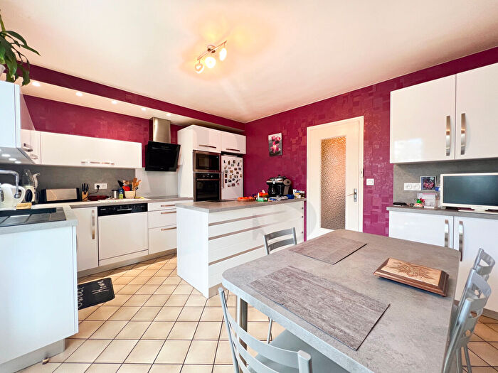 Maison à vendre - Flers, Est - 6 pièces - 5 chambres