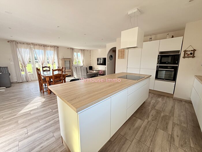 Maison à vendre - Saint-Parres-lès-Vaudes - 5 pièces - 3 chambres