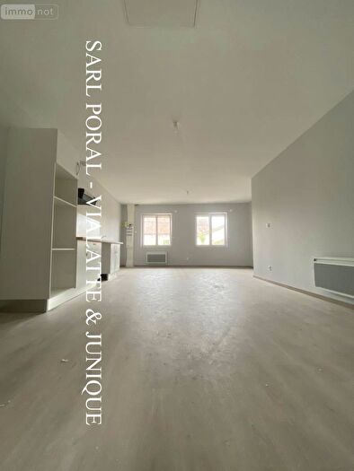 Appartement à louer - Priay - 2 pièces - 1 chambre