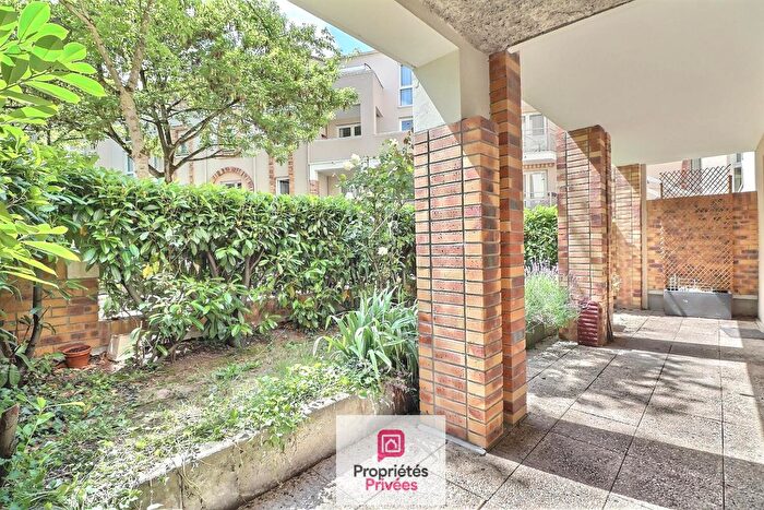 Achères, Centre-ville, Cité de la Barricade - Appartement 3 pièces à vendre