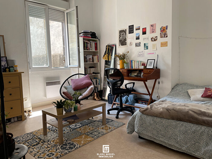 Appartement à louer - Bordeaux, Saint-Seurin - 1 pièce