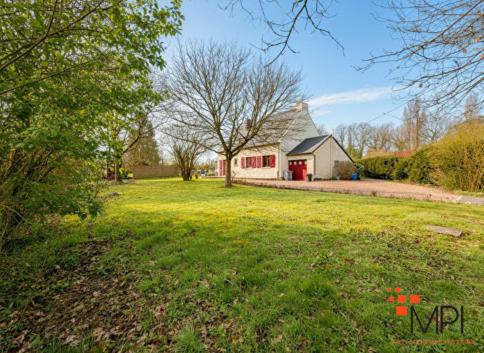 Maison à vendre - La Chapelle-Thouarault - 7 pièces - 5 chambres