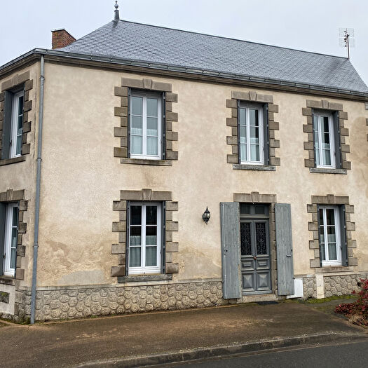 Maison à vendre - Mouchamps - 7 pièces - 4 chambres