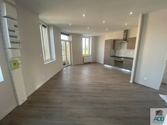 Appartement à louer - Riorges - 3 pièces - 2 chambres