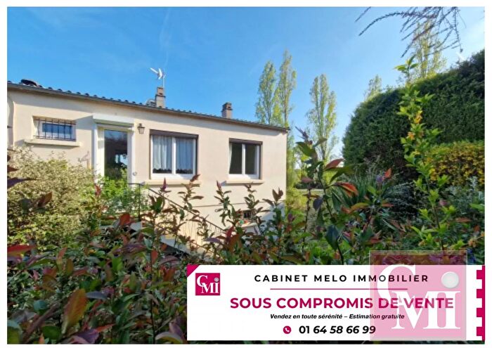 Appartement à vendre - Breuillet - 3 pièces - 2 chambres