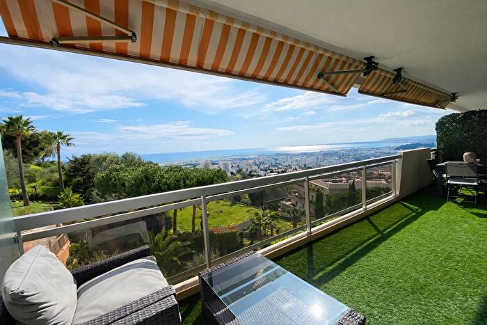 Appartement à vendre - Nice, Lanterne - 2 pièces - 1 chambre