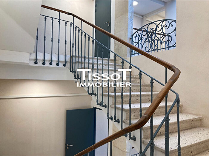 Nîmes, Ecusson, Arènes : Appartement 1 pièce à louer