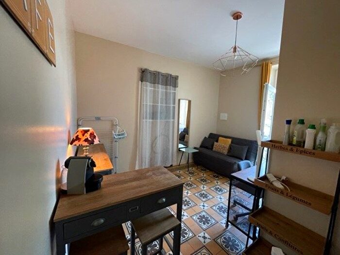 Appartement à vendre - Beaune, Centre-ville - 1 pièce