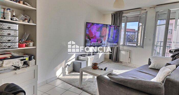 Appartement à vendre - Saint-Étienne, Centre-ville, Peuple, Chavanelle - 2 pièces - 1 chambre