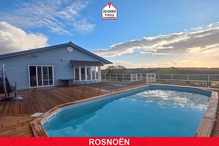 Maison à vendre - Rosnoën - 6 pièces - 4 chambres