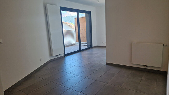 Appartement 2 pièces à louer à Annecy, Parc des Sports, Fier