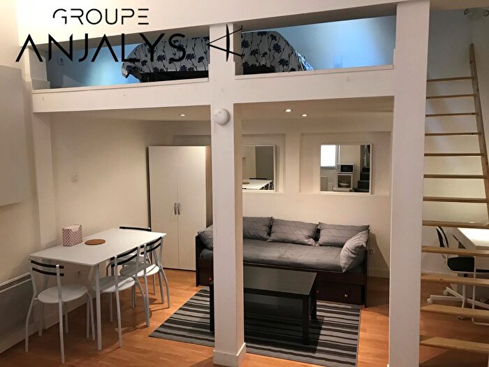 Lyon 2ème, Cordeliers Bellecour : Appartement 1 pièce à louer