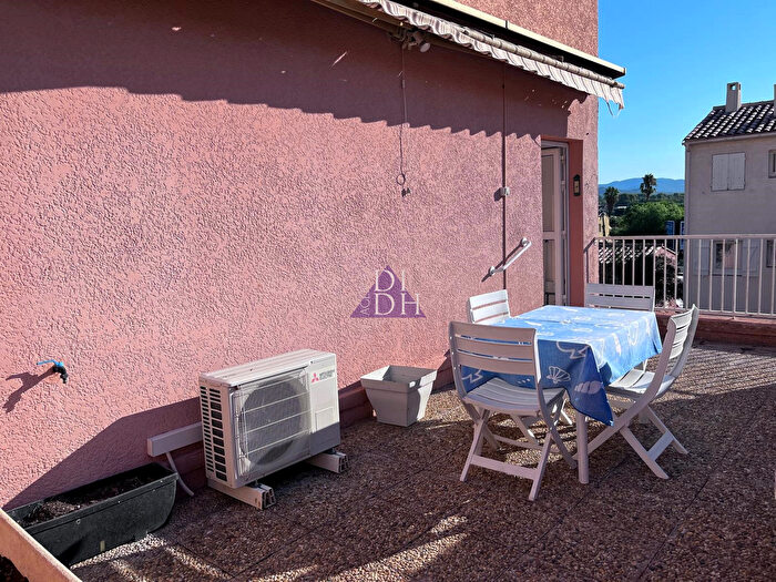 Appartement 2 pièces à vendre - Hyères, Costebelle, Almanarre