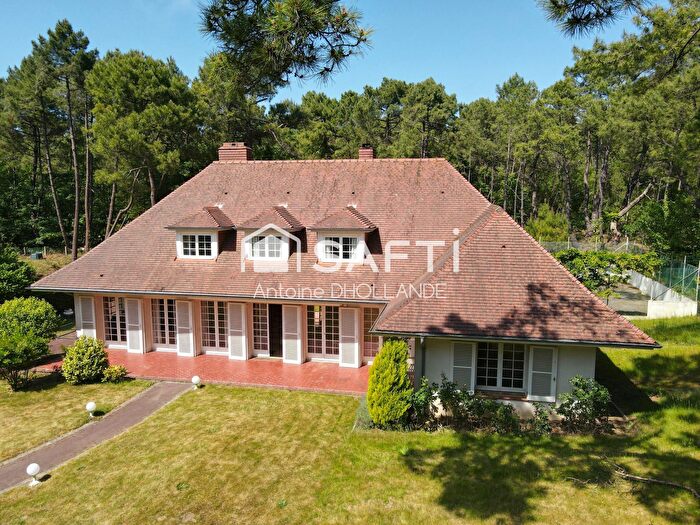 Maison à vendre - Cucq - 8 pièces - 6 chambres