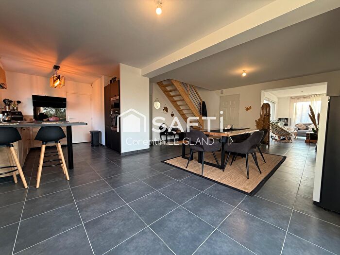 Arzal : Maison 6 pièces à vendre