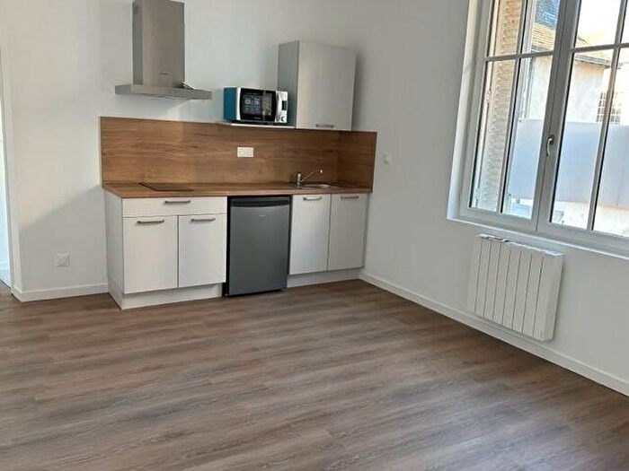 Appartement à louer - Centre Ville Rive Droite, Laval - 2 pièces - 1 chambre