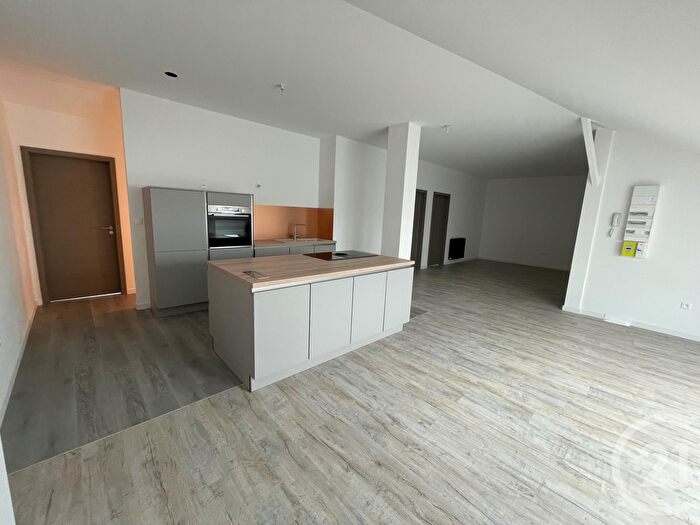 Appartement à louer - Hettange-Grande - 5 pièces - 3 chambres