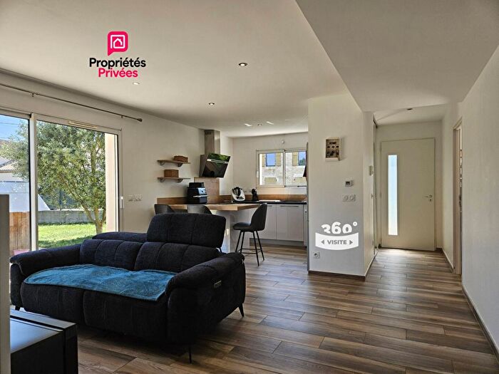 Maison 5 pièces à vendre à Boé