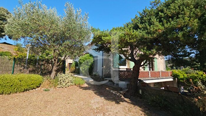 Maison à vendre - Taulignan - 6 pièces - 4 chambres