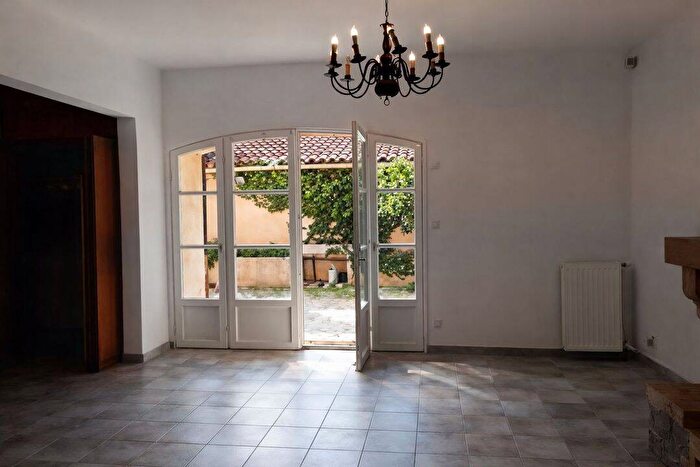 Maison 4 pièces à Le Redon, Marseille 9ème arrondissement, à louer