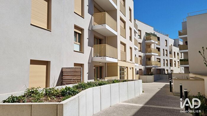 Appartement 2 pièces à vendre - Pierrefitte-sur-Seine, Centre-ville, Butte-Pinson