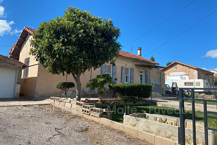 Maison à vendre - Gréasque - 4 chambres