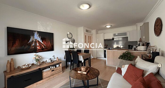 Appartement à vendre - Cavalaire-sur-Mer, Pierrugues, Mannes, Canissons - 2 pièces - 1 chambre