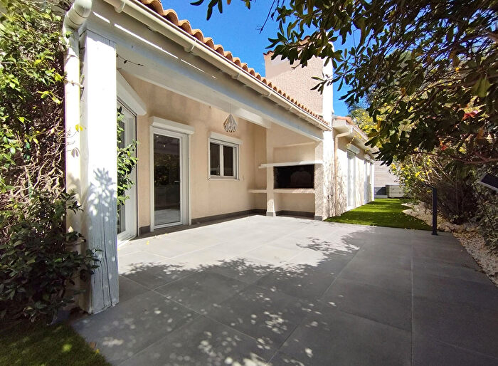 Maison à vendre - Saint-Clément-de-Rivière - 5 pièces - 4 chambres