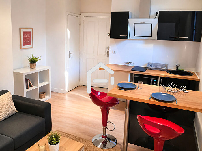 Appartement 2 pièces à Toulouse, Saint-Cyprien, à louer