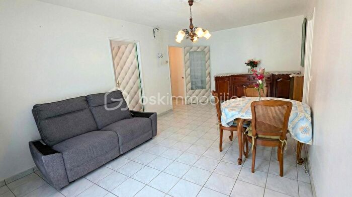 Appartement à vendre - Brie-Comte-Robert, Centre-ville - 2 pièces - 1 chambre